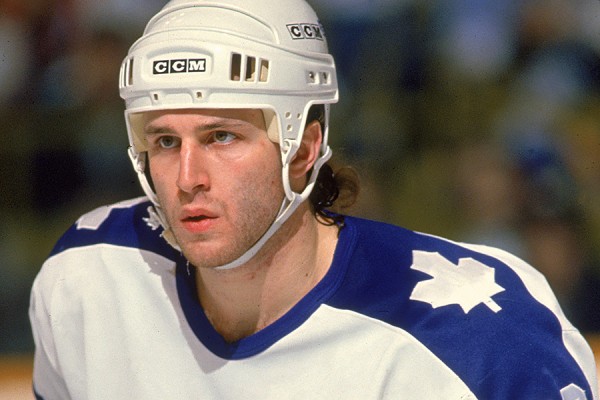 Iafrate speaking at Wallaceburg Sports Hall of Fame banquet ...