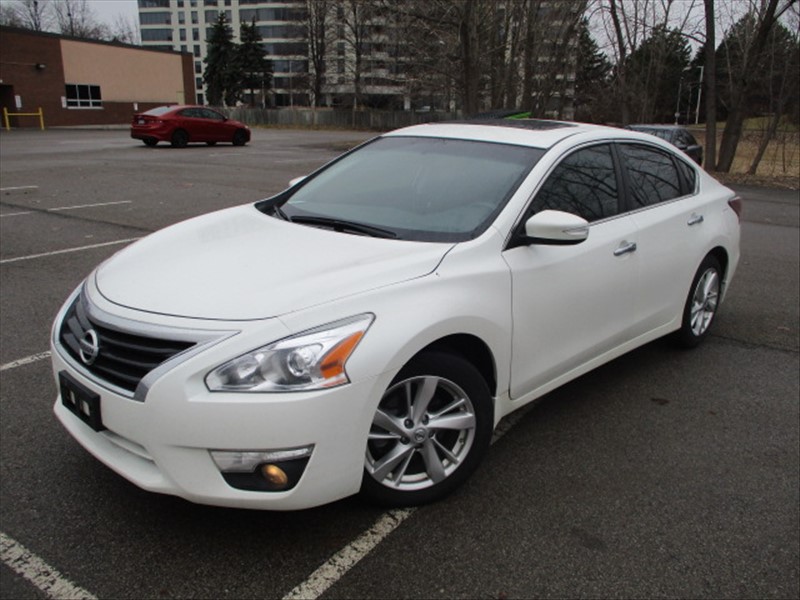 Krogman Auto Sales 2015 Nissan Altima SL TEC | Wallaceburg News | Local ...