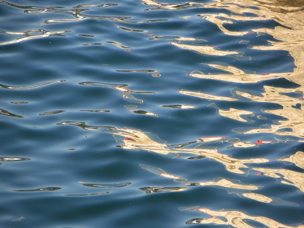 Spill reported in St. Clair River; municipal water system not affected ...