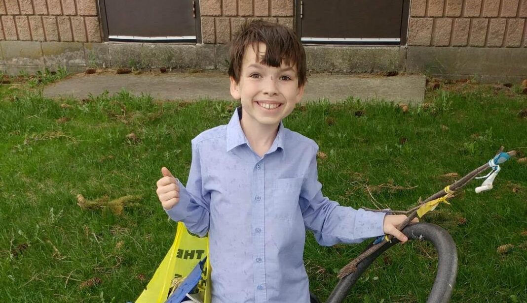 Cub scout cleans up Wallaceburg parks | Wallaceburg News | Local news ...