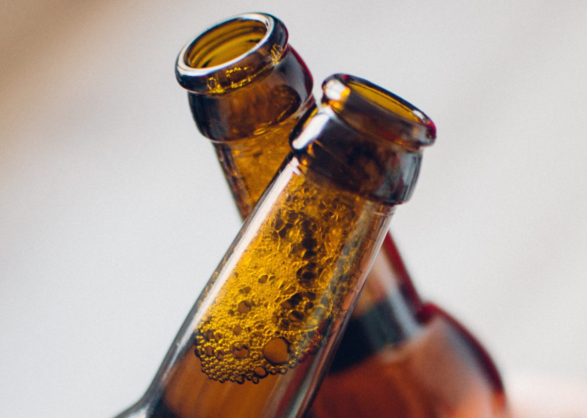 Convenience stores in Ontario can now sell beer, cider, wine & ready-to ...