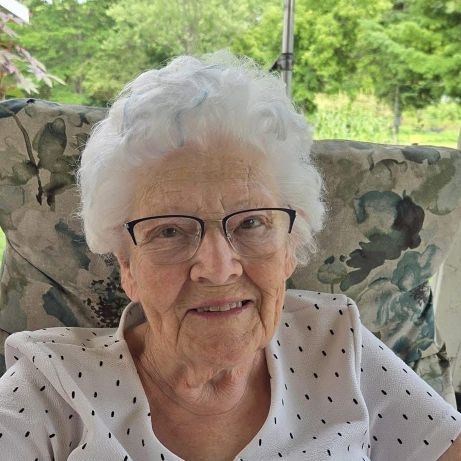 Mary ‘Donna’ Nantais | Wallaceburg News | Local news in Wallaceburg ...